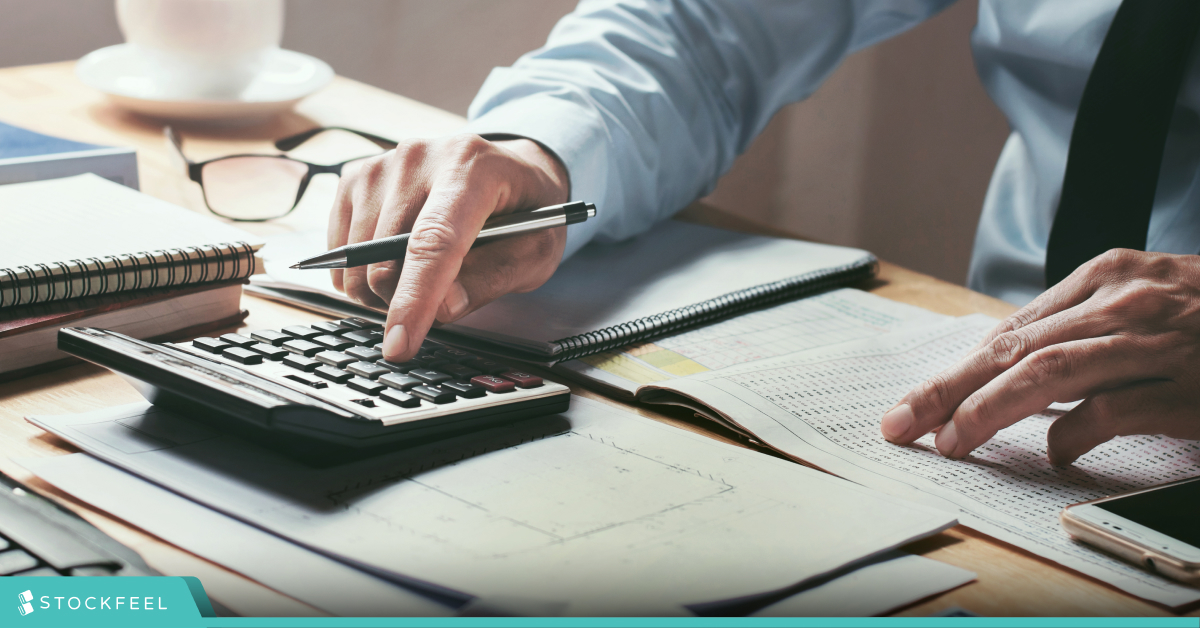 00933B 國泰10Y+金融債 ETF｜成分股？配息？優缺點？ - StockFeel 股感